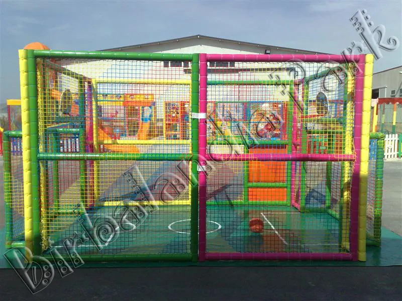 Campetto 4 Giochi in 1 a playground - Birbalandia Park