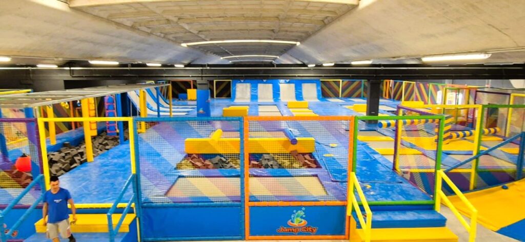 Trampoline Park Jump City - Birbalandia Park